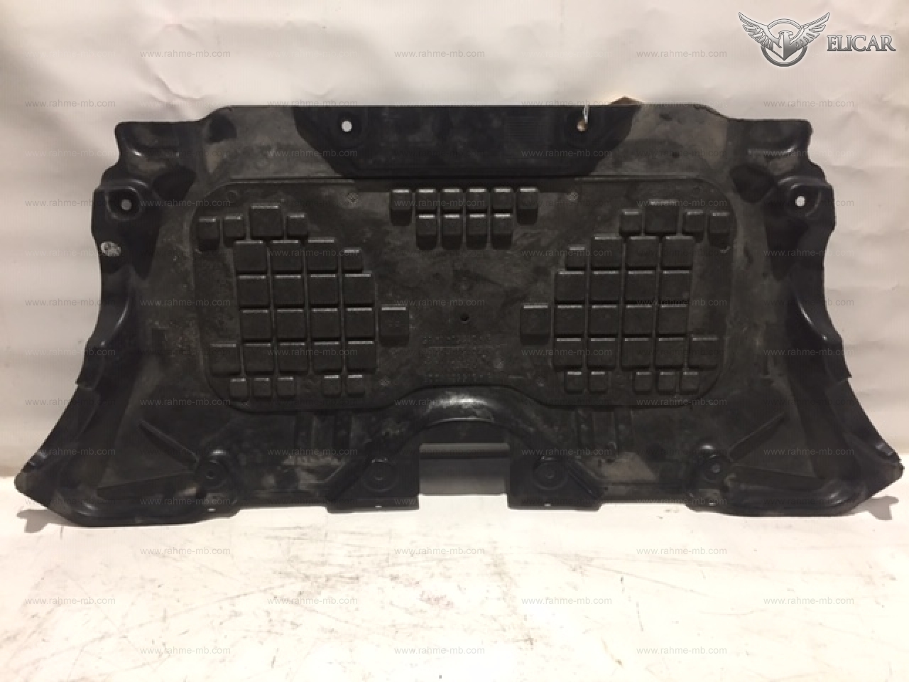 Mercedes A2135200800 - Engine Cover - Rahmé & Co